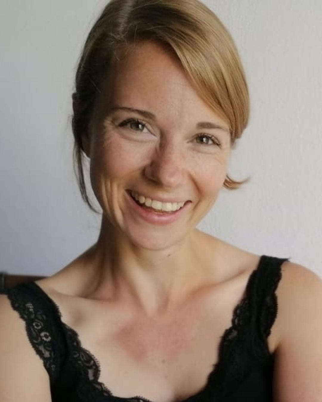 Anna Maria Lehner (sie/ihr) | AIDS-Hilfe Nürnberg-Erlangen-Fürth e.V.